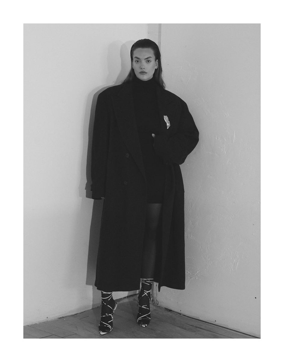 GRACE BREUNING | Special Management